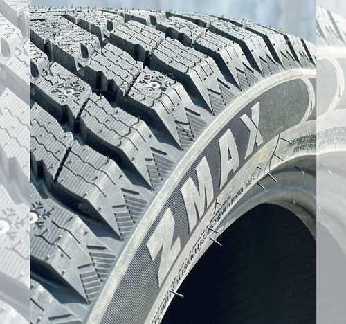 Zmax Winternova Stud II 215/55 R18 119T