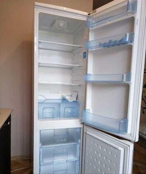 Холодильник beco CSK31000 бу