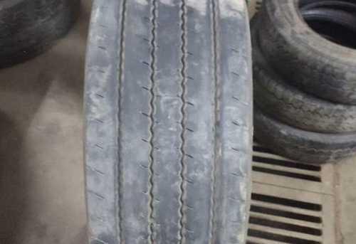 Грузовые шины Б/У 315 70 R22.5 Кама