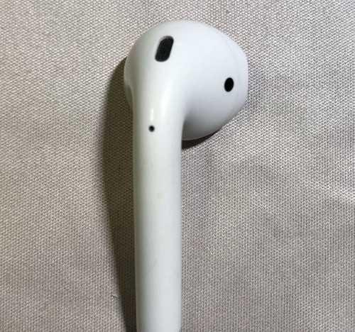 Правый наушник airpods 1 A1523