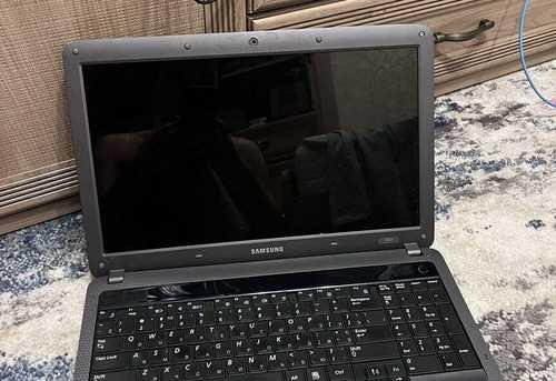 Ноутбук Samsung np-r525