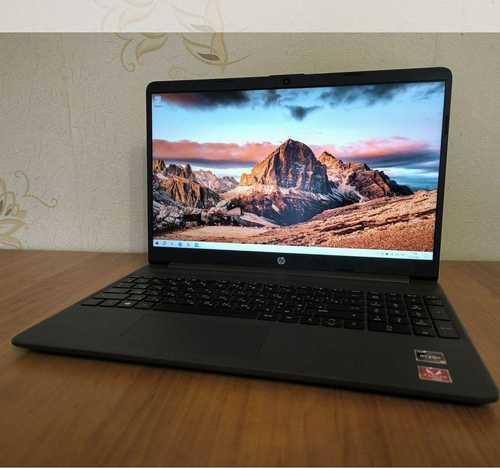 HP 15,6"/Full HD/Ryzen5/Vega8/DDR4 8Gb/SSD256Gb