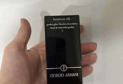 Тональный крем giorgio armani luminous silk