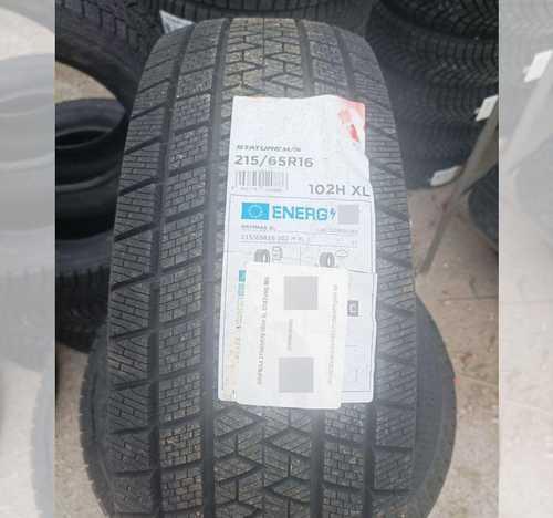 Gripmax Stature M/S 215/65 R16 102H