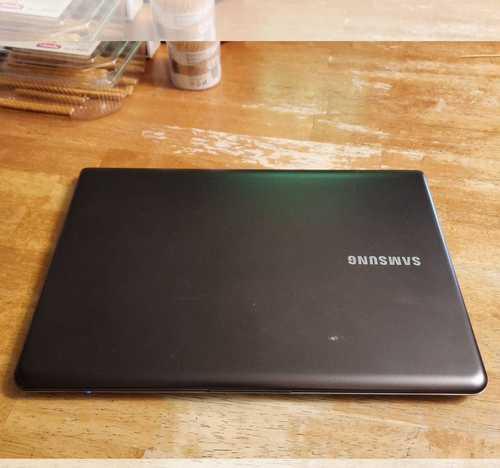 Ноутбук Samsung NP530U3C