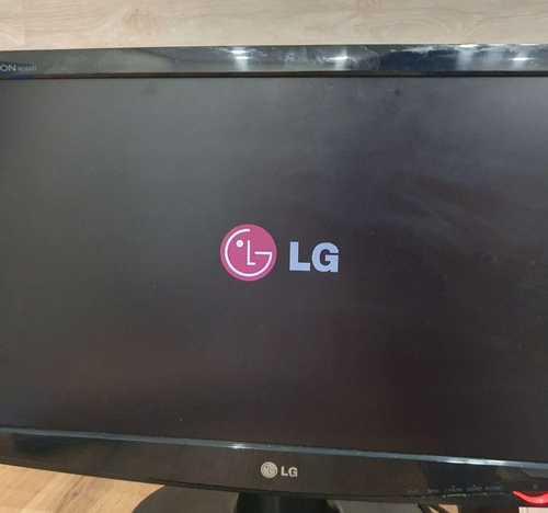 Монитор LG flatron w2243-t