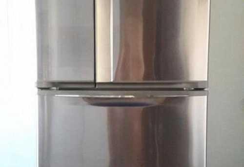 Холодильник Panasonic NR-D511XR
