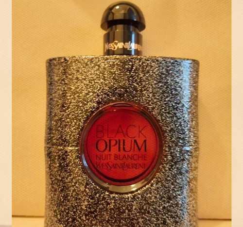 Yves saint laurent black opium la nuit blanche