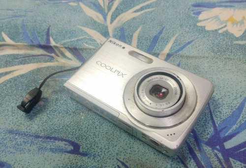 Nikon Coolpix S200