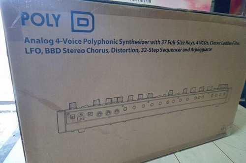 Behringer Poly D