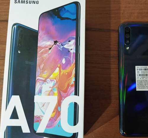 Samsung Galaxy A70, 6/128 ГБ