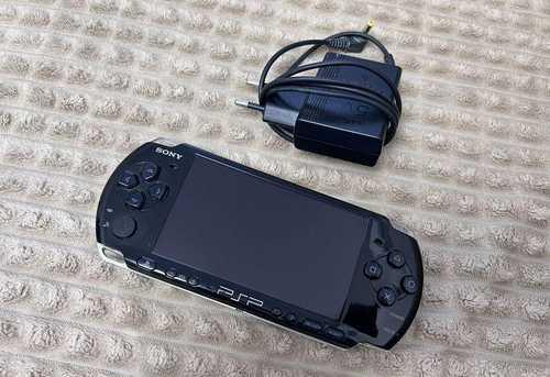 Sony PSP прошитая 8gb + много игр