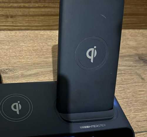 Док-станция + powerbank Interstep 10dqi 10000 мА*ч