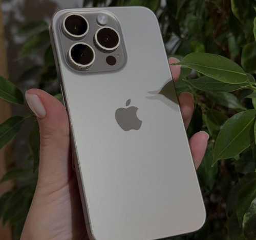 iPhone 15 Pro, 256 ГБ