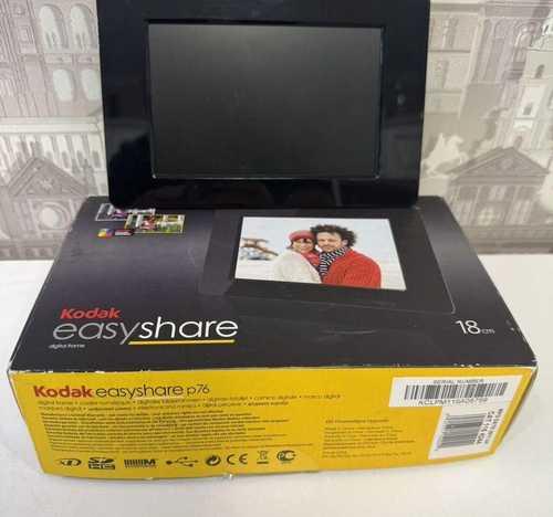 Цифровая фоторамка Kodak Easy Share p76