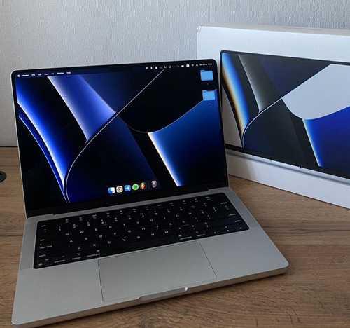 Macbook Pro 14 M1 Pro 16Gb 1Tb Silver идеал