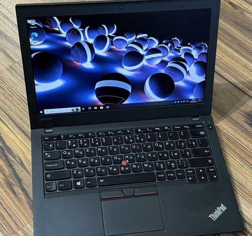 Thinkpad x260 i5/8/256/ips