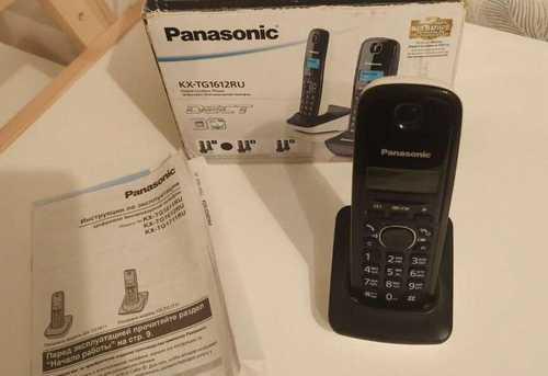 Телефон и блок питания Panasonic
