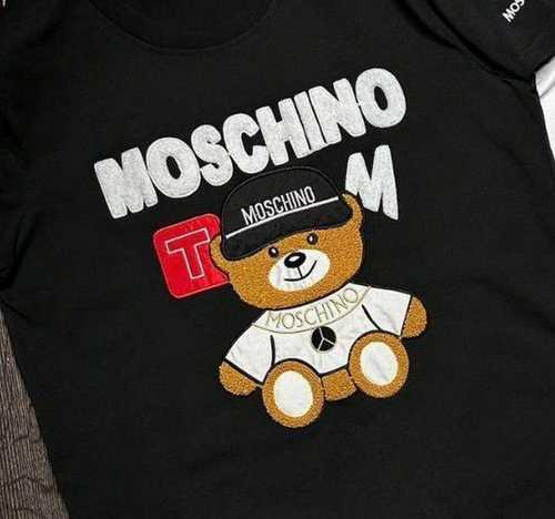 Футболка moschino