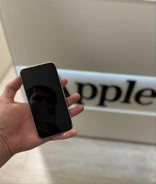 iPhone XR 128