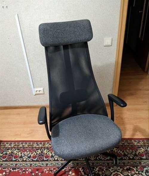 Компьютерное кресло IKEA Эрвфьеллет