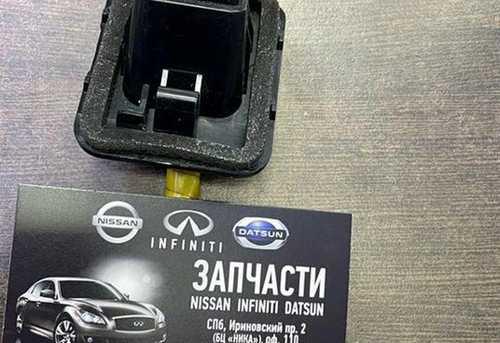 Новая камера заднего вида Infiniti M37 284424AM1A