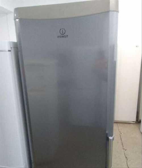 Холодильник б/у indesit 185 см
