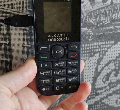 Телефон Alcatel One Touch