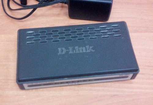 Hub D-Link DES-1008A 8 портовый