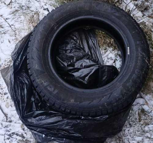 Pirelli Carrier Winter 205/65 R16 99T