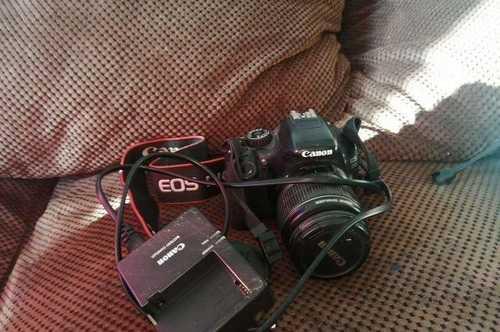Зеркальный фотоаппарат Canon d500