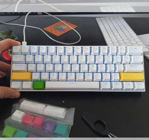 Механическая клавиатура Anne Pro 2