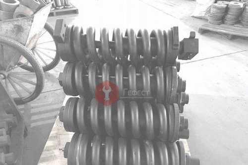 Натяжитель гусеницы Hyundai R250LC-981N7-14010