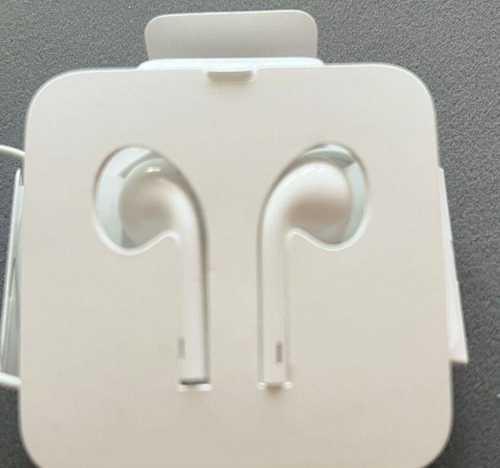 Наушники apple earpods lightning