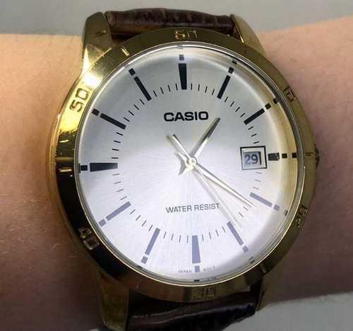 Часы мужские casio