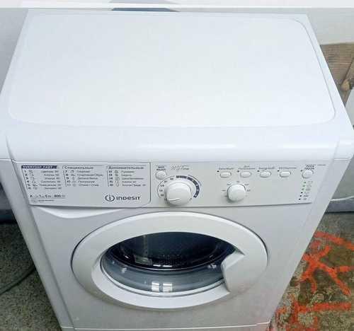 Стиральная машина Indesit 5kg