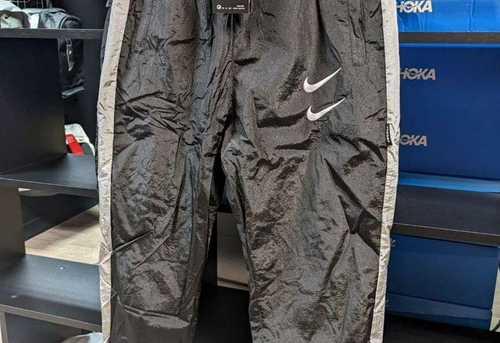 Спортивные штаны Nike Double Swoosh