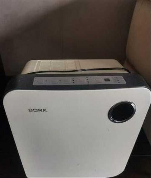 Воздухоувлажнитель-воздухоочиститель Bork Q701