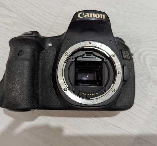 Canon eos 60d body