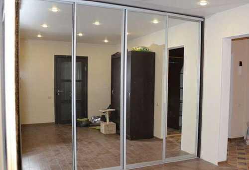 Двери зеркальные для шкафа купе 70х206 см. 3 шт