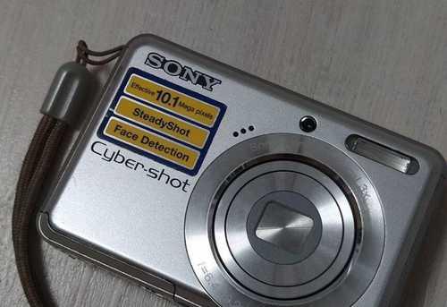 Компактный фотоаппарат
