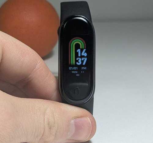 Фитнес браслет Xiaomi Mi Band 8 новый