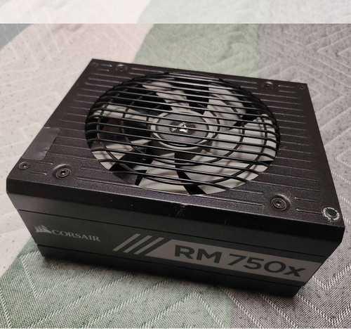 Блок питания Corsair RM750x