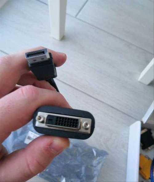 HP Display Port to DVI-D Adapter Cable 481409-002