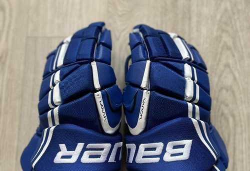 Хоккейные краги bauer vapor