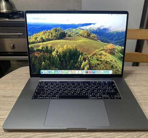 Macbook PRO i9 2019/32Gb/1Tb SSD/Radeon 5500M 4Gb