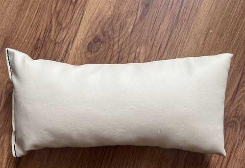 Подушка-валик для массажного стола новая