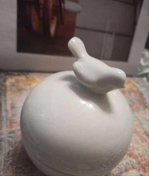 Шкатулка для украшений керамика с птичкой