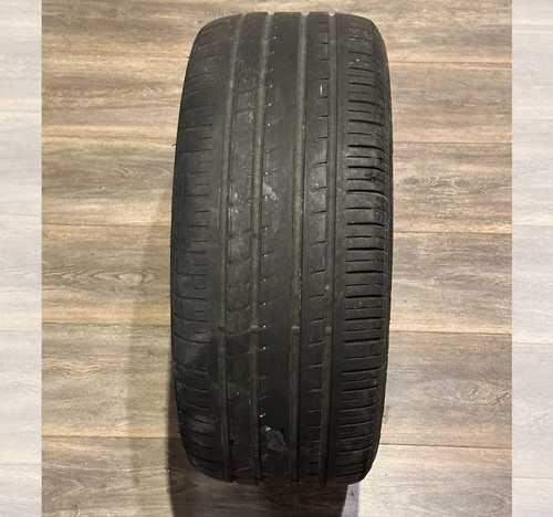 Pirelli P Zero Rosso 225/40 R18 92Y