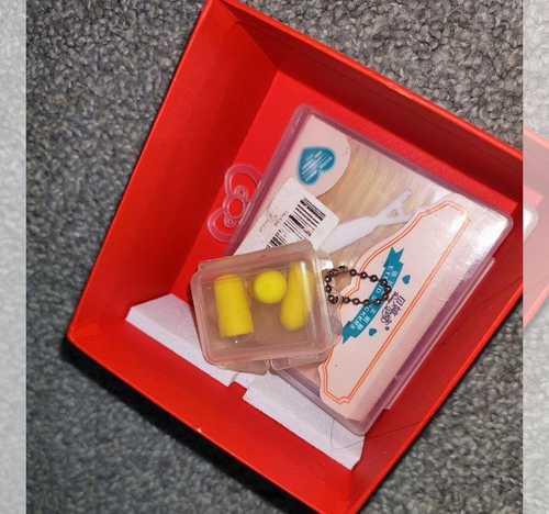 Очки,беруши,наклейки для век